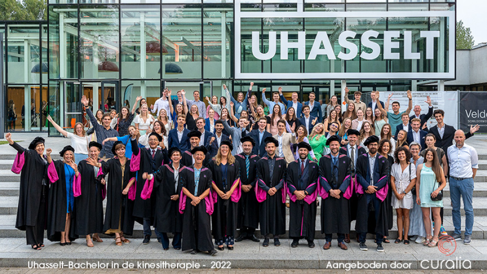 Promotiefoto’s - kinesitherapeuten 2022 Uhasselt – bachelors diploma | Curalia
